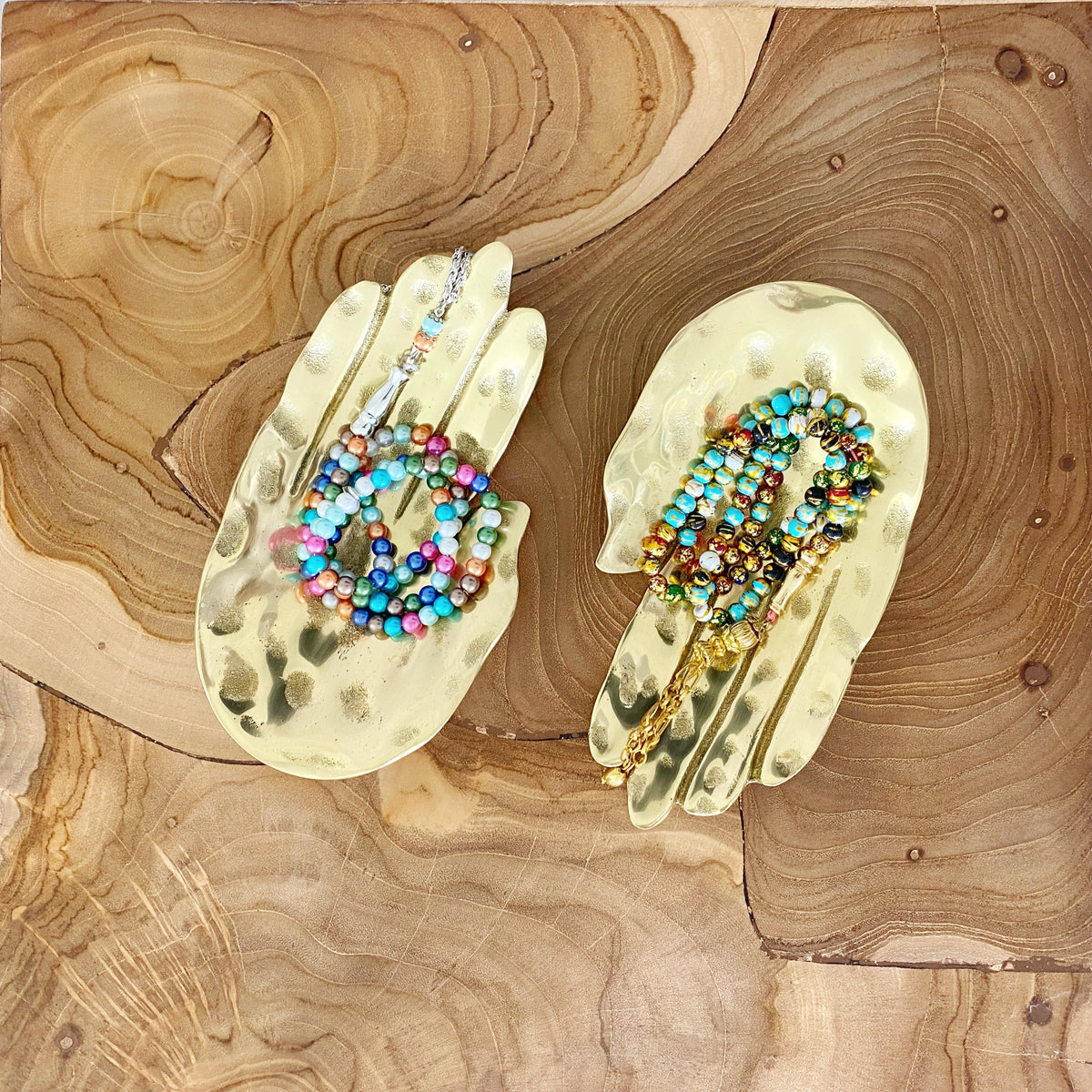The Brass Hand – Maison Zeido